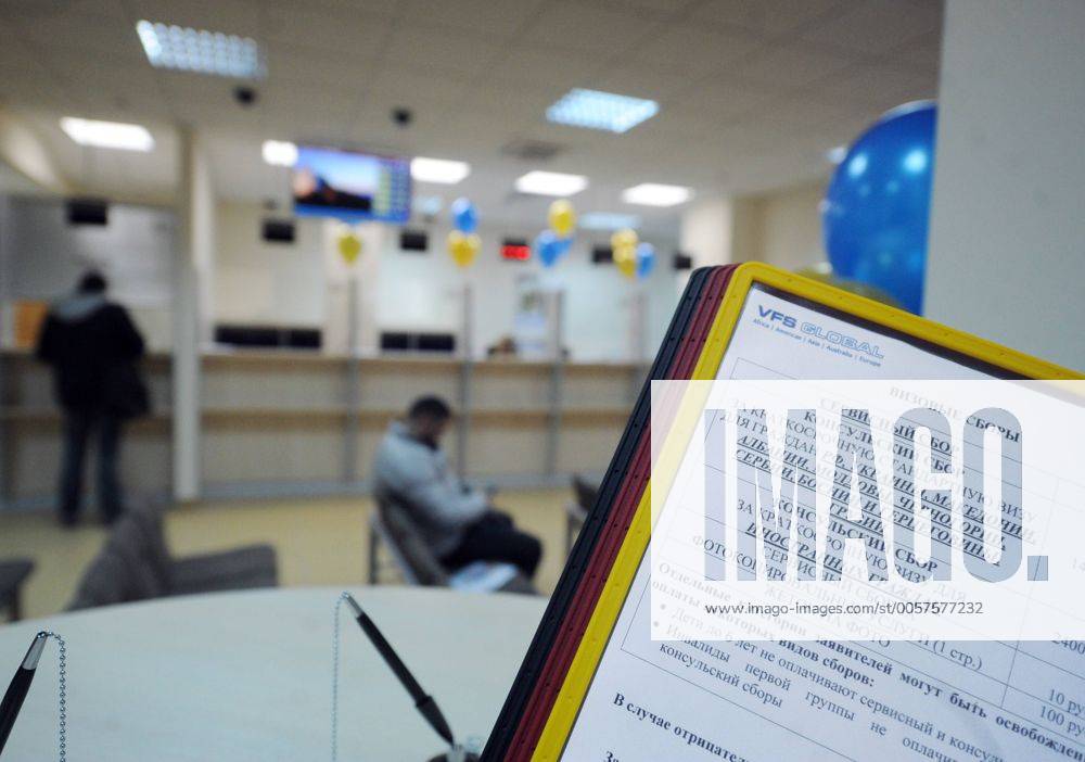 ITAR-TASS: MOSCOW, RUSSIA. At the Swedish visa application centre