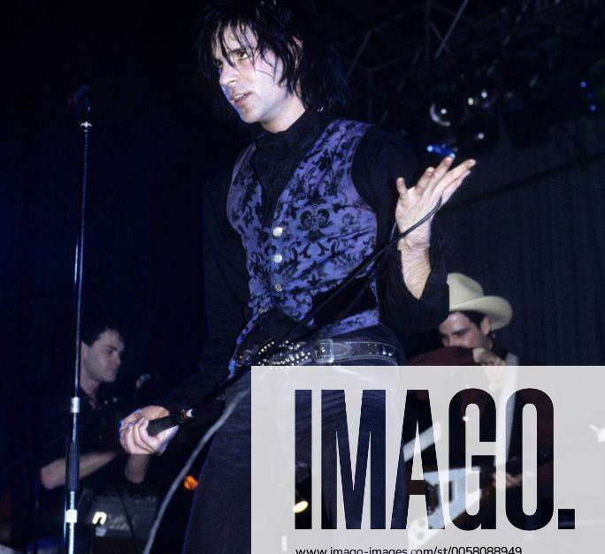 Chas T. Gray, Andy Prieboy, Marc Moreland (Wall of Voodoo) Wall of ...