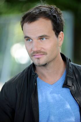 ZDF-Krimi - Der Staatsanwalt . Schauspieler Simon Eckert und Schauspielerin Fiona Coors während