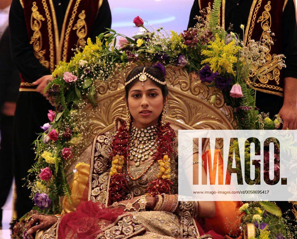 Sahil Kothari (25) the son of Indian diamont merchant living in USA has married Janavi Javeri