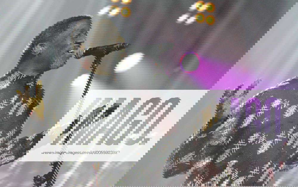 Robert Spike Mickens - Kool And The Gang - Konzert, Zenith, Paris - 03 ...