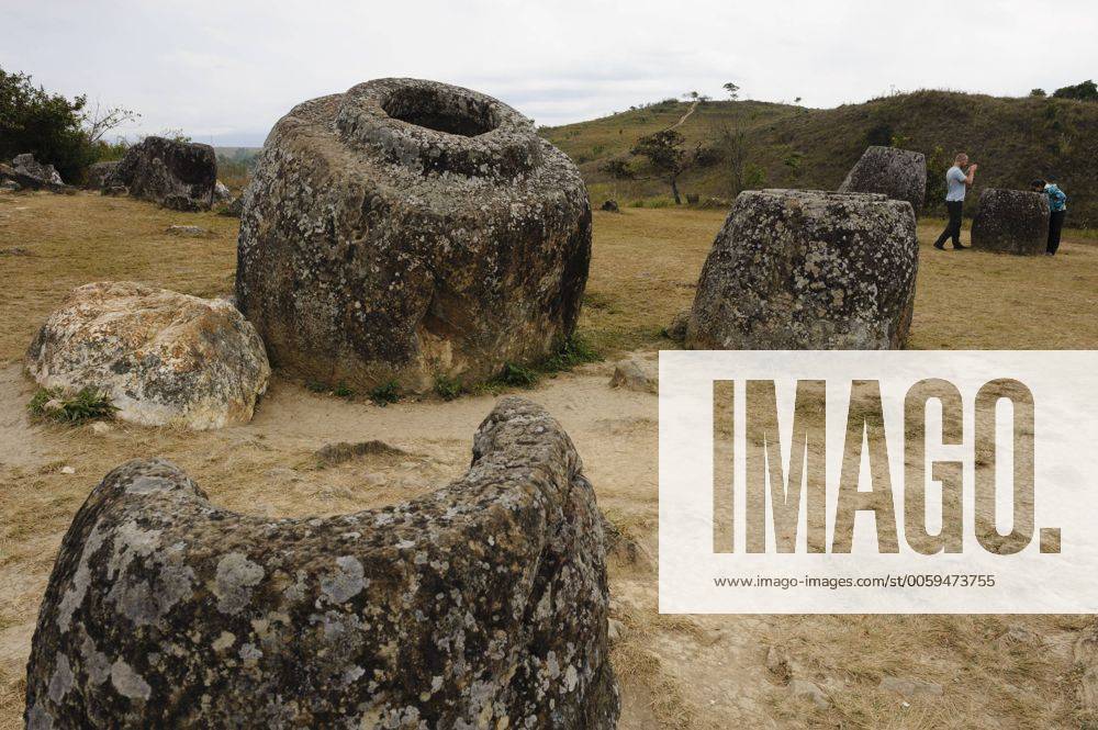 Der grösste Steinkrug - Ebene der Tonkrüge - Ebene der Steinkrüge ...