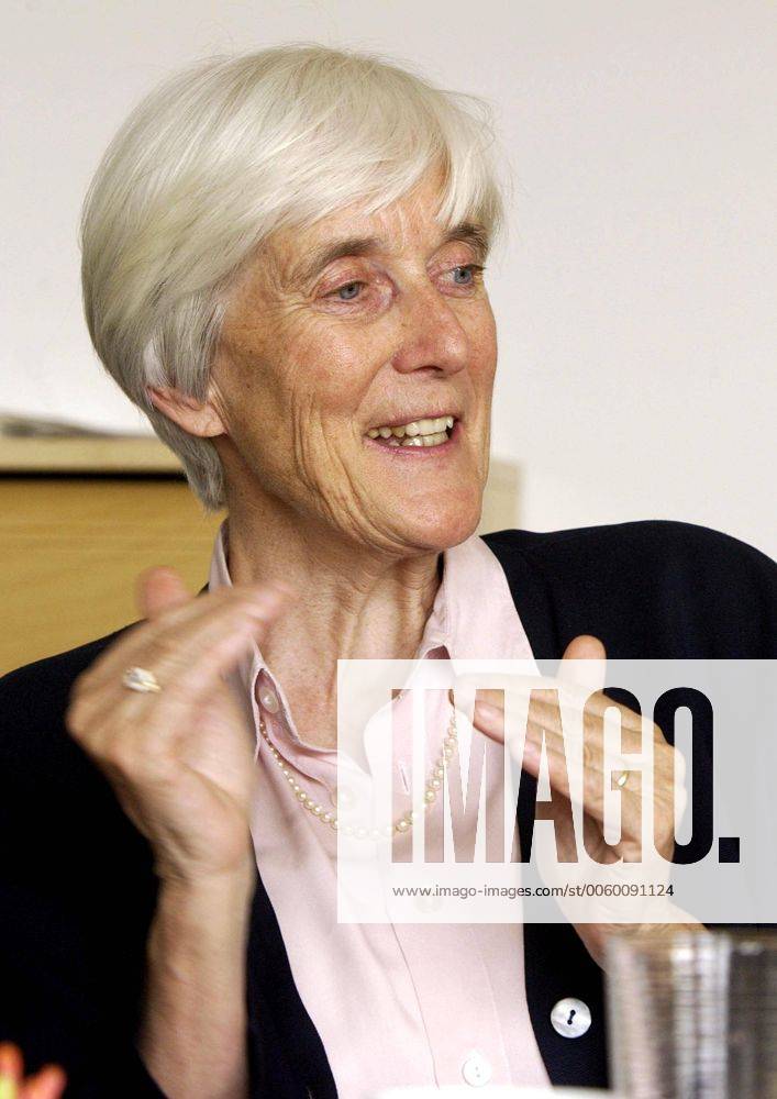 Die evangelische Präsidentin des ersten Ökumenischen Kirchentags ...