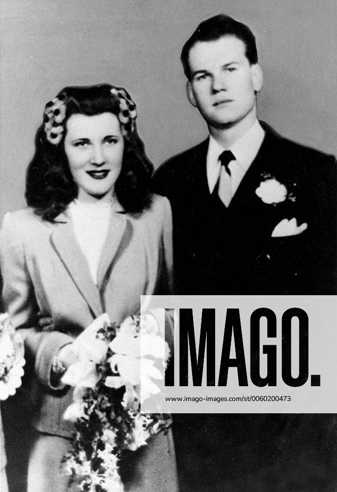 Wedding picture of Sam and Marilyn Sheppard. Y