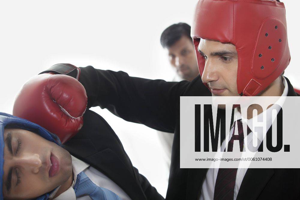 Boxer striking opponent