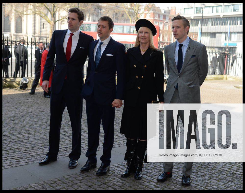 Family of Sir David Frost - Lady Carina Fitzalan-Howard, Miles Frost ...
