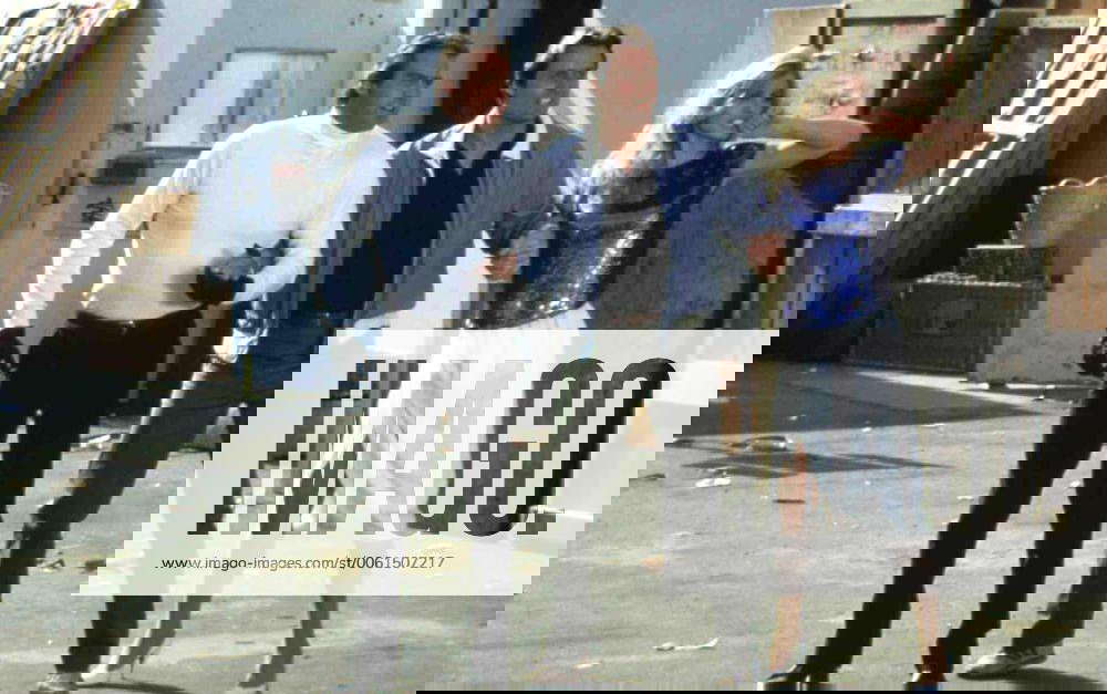 Colt Seavers (Lee Majors), Howie (Douglas Barr), Jody (Heather Thomas