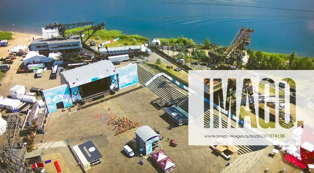 Melt! Festival 2014 - Naked Heart . Der Fotograf Gerrit Starczewski ...