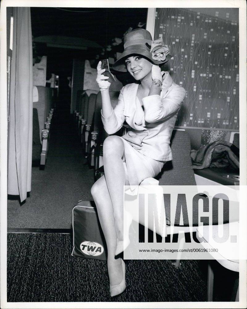 Aug. 08, 1962 - Actress Ziva Rodann shows off her new hat upon her ...