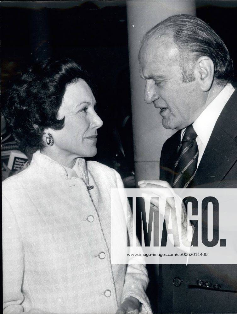 Dec. 12, 1976 - Sir Marcus sieff elected as businessman of the year ...