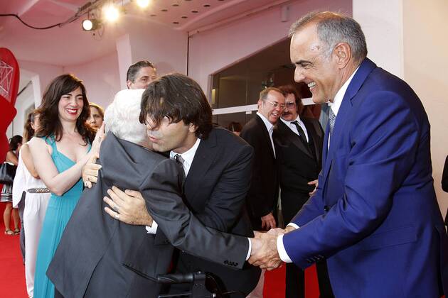Mardik Martin, Fatih Akin und Alberto Barbera bei der Premiere von The ...
