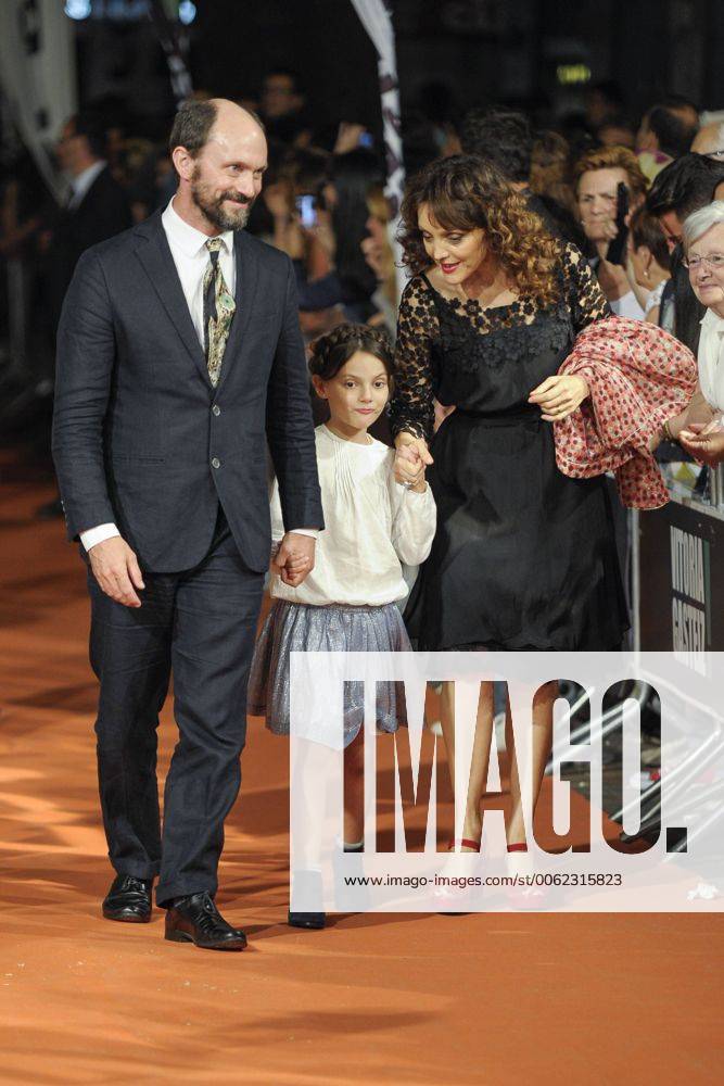 Will Keen with daughter Dafne and Wife Maria Fernandez Ache ...