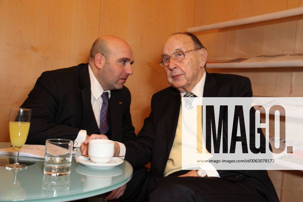 COM SULT Wien, 24. 01. 2012 David UNGAR KLEIN, Hans Dietrich