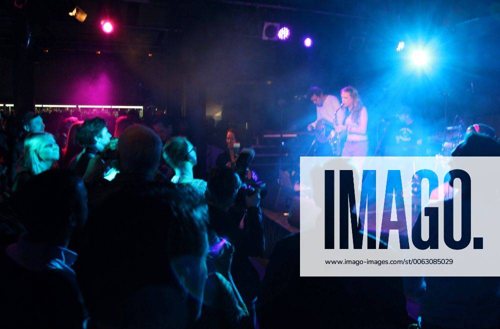 CHAYA FUERA Eröffnung Wien, 22. 03. 2012 CHAYA