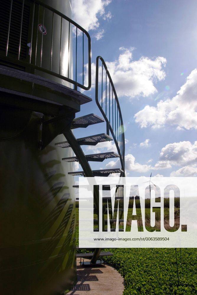 Treppe am Windrad stair at wind turbine