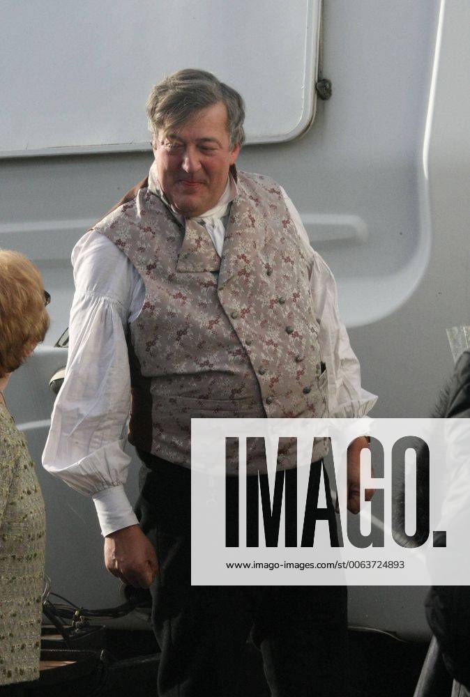 EXCEPT IRELAND English actor Stephen Fry is pictured with Desiree ...