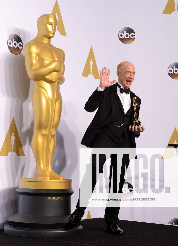 LOS ANGELES, Feb. 23, 2015 -- Actor J.K. Simmons poses after winning ...