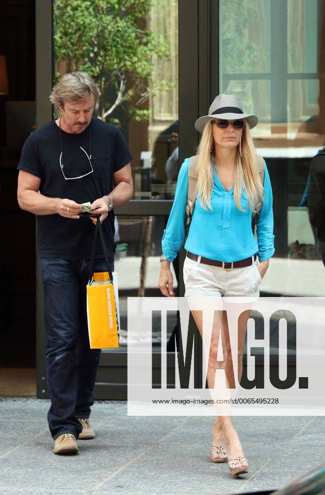 Aug. 19, 2015 - New York City, NY, USA - Actor Jake Weber and Korri ...