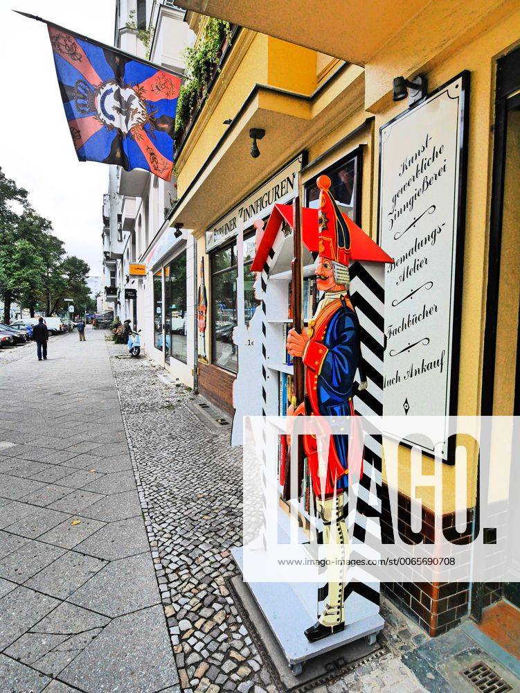 Berlin Charlottenburg; Zinnfiguren Laden, Knesebeckstraße