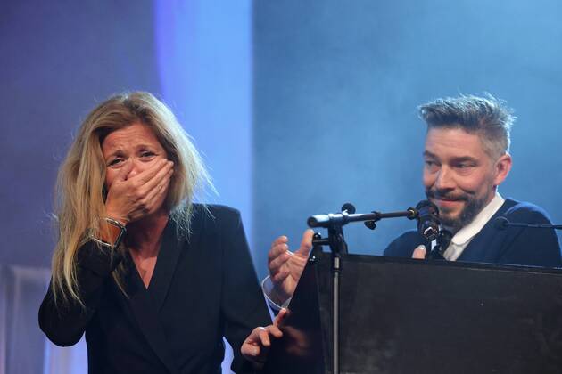 - OOSTENDE, BELGIUM: Barbara Sarafian and Yves De Moor pictured on the ...