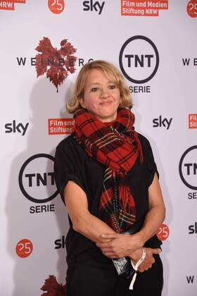 Schauspielerin Anna Böttcher posiert am 30.09.2015 in Köln bei der 25 ...