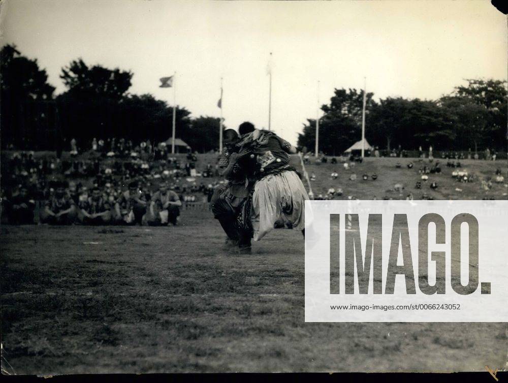 1963 - Highlight for quaintness in the five day games at the Meiji ...