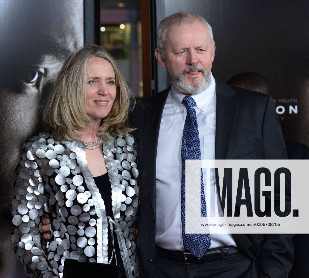 Cast member David Morse and his wife Susan Wheeler Duff attend the ...