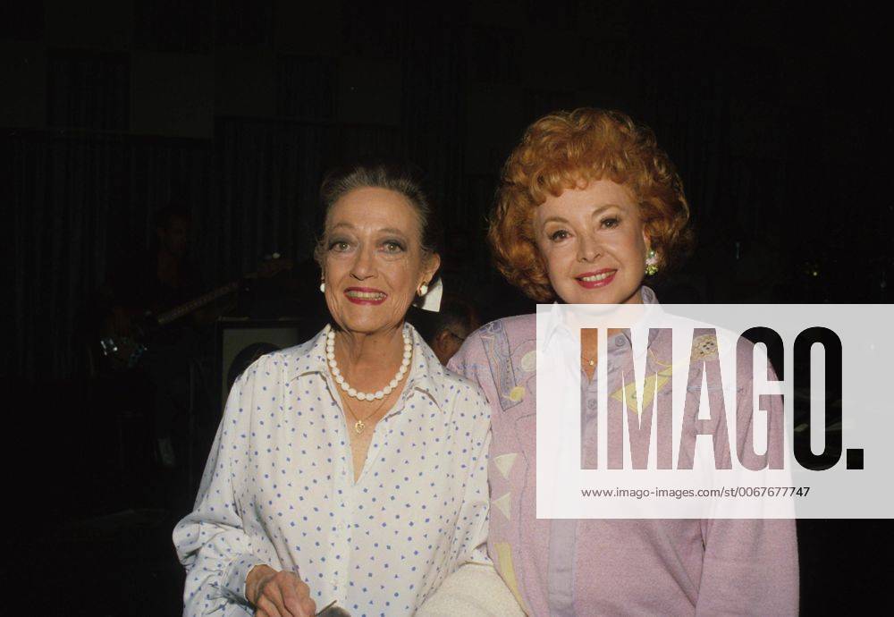 AUDREY MEADOWS with Dorothy Lamour.f