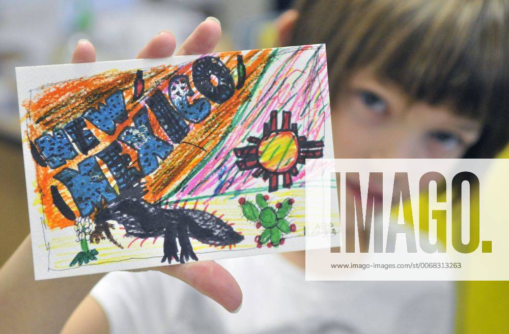 Sept. 18, 2013 - U.S. - Greg Sorber -- Keagan Armstrong, 9, a fourth ...