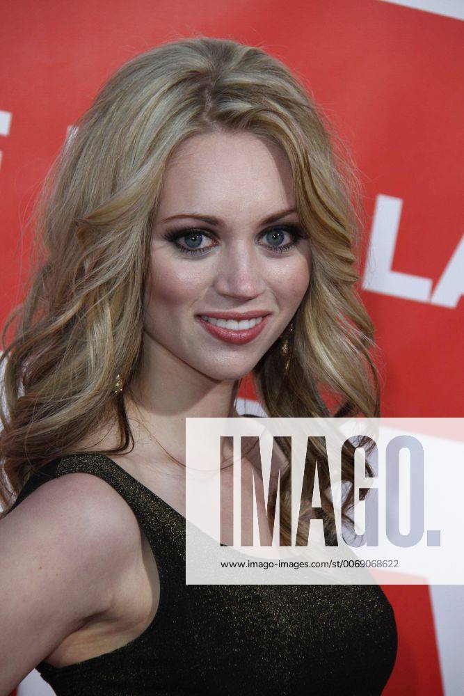 Autumn Dial's Instagram, Twitter & Facebook on IDCrawl