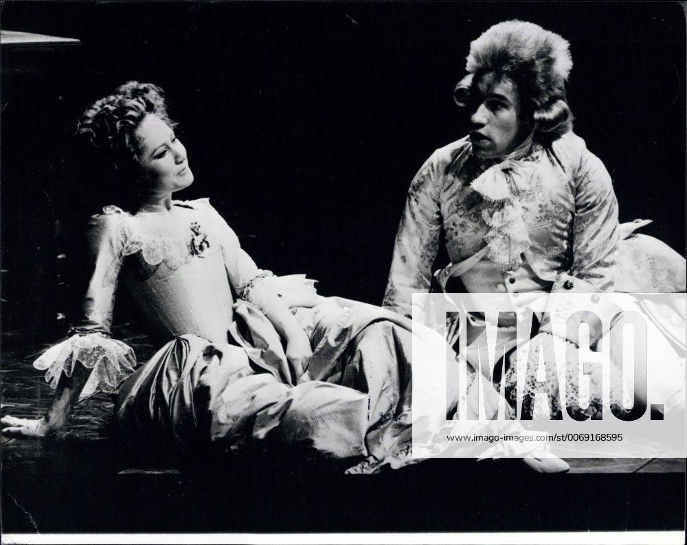 Simon Callow Amadeus