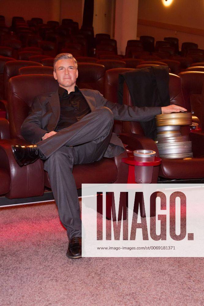 Praesentation der neuen Wachfigur von George Clooney in der Astor Film ...