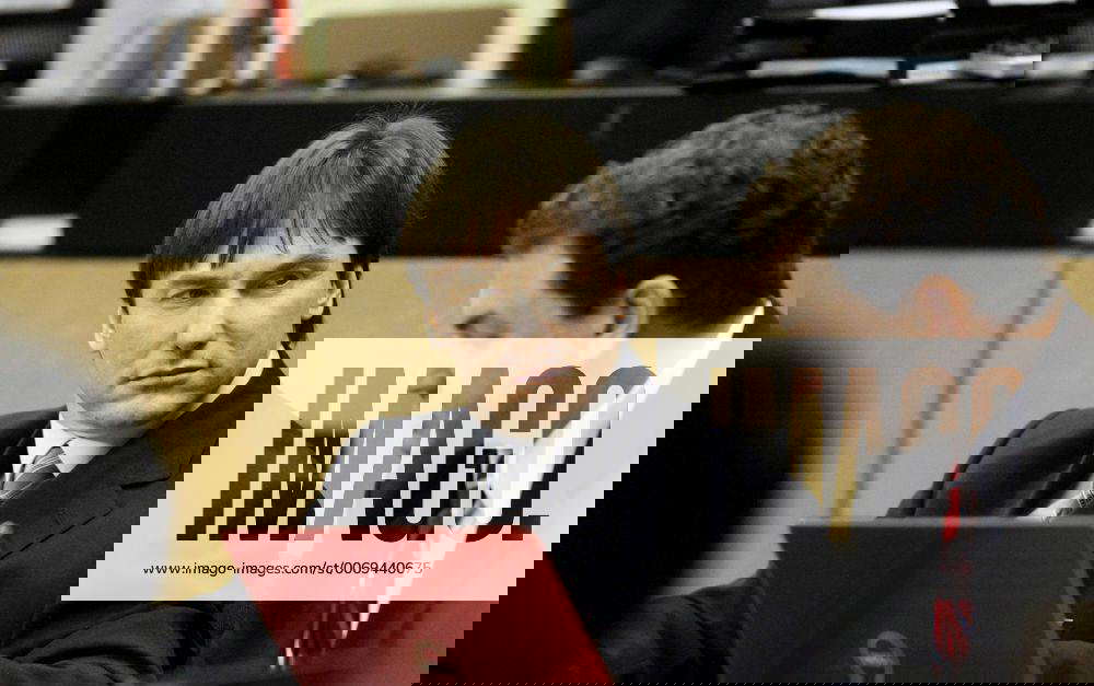 Feb. 16, 2012 - Florida, U.S. - --NORTH WEST PALM BEACH -- Michael ...