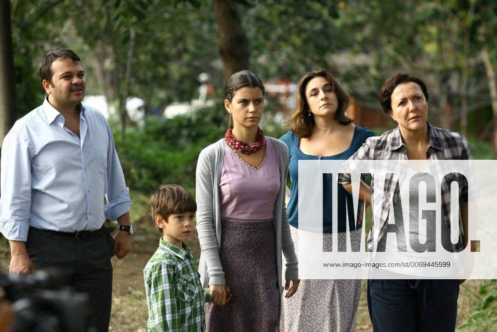 Turkish soap opera Fatmagul un sucu ne Esra Dermancioglu, Sumru ...