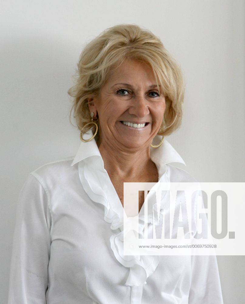 Nov. 1, 2011 - Palm Beach, Florida, U.S. - -- PALM BEACH -- Florence ...