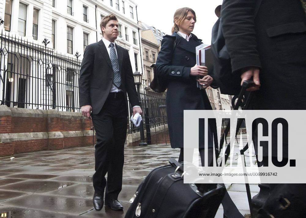 Nov. 22, 2011 - London - .Former Footballer Garry Flitcroft arrives at ...