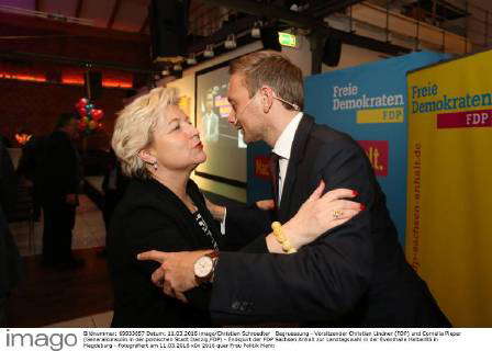 Begruessung - Vorsitzender Christian Lindner (FDP) und Cornelia Pieper ...