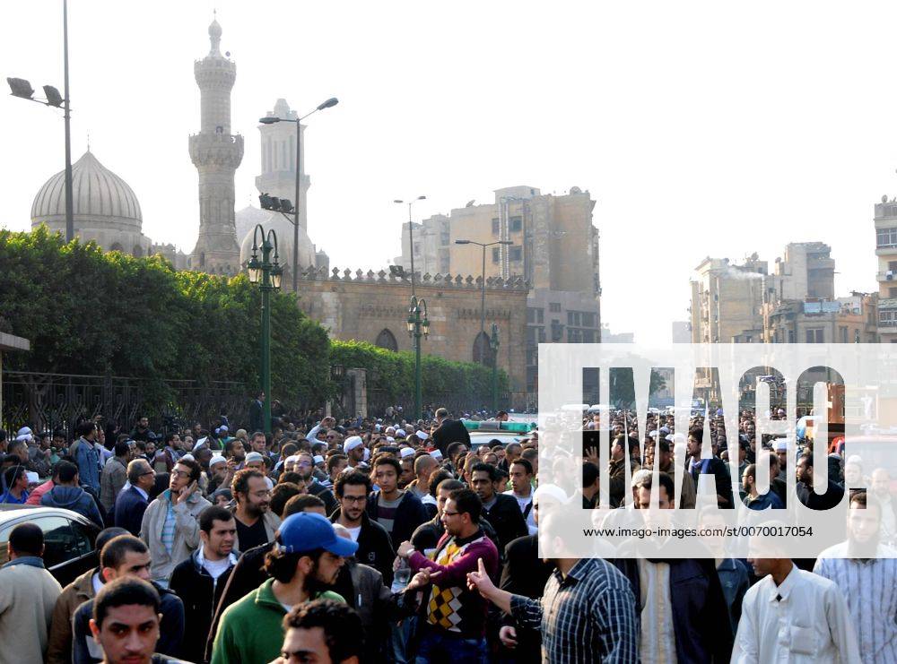 Dec. 17, 2011 - Cairo, Cairo, Egypt - People at Al Azhar attend the ...