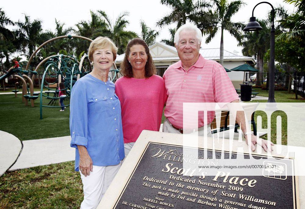Dec. 17, 2011 - Florida, U.S. - Wellington - Del and Barbara Williamson ...