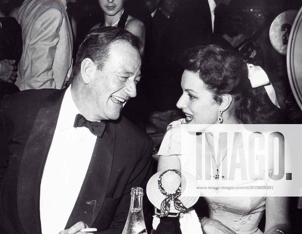 Dec. 20, 2011 - MAUREEN O HARA JOHN WAYNE.Supplied by Photos, inc