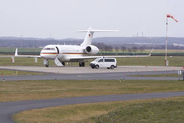 Flugbereitschaft der Bundeswehr, Ein Flugzeug der Flugbereitschaft der ...