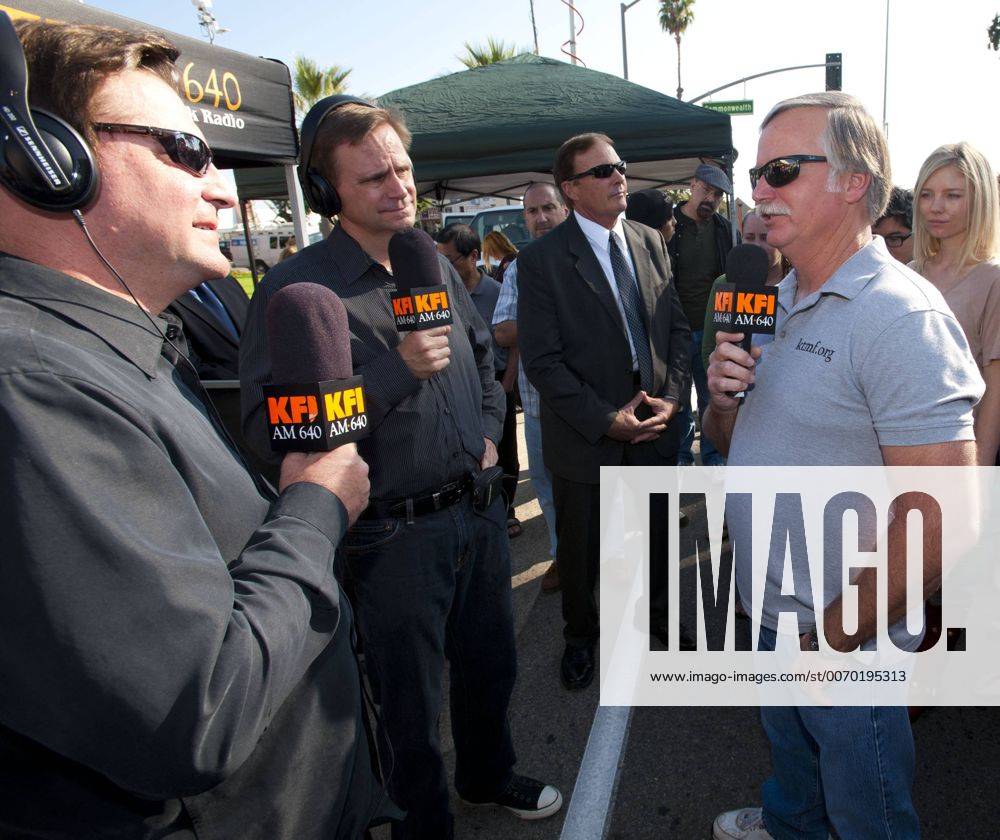 Oct. 19, 2011 - Fullerton, California, U.S. - RON THOMAS, the father of ...