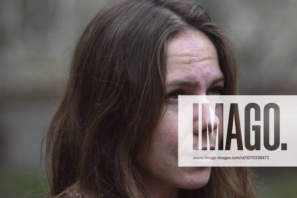 Ukraine: Vera Savchenko, Schwester der inhaftierten Nadia Savchenko, in ...