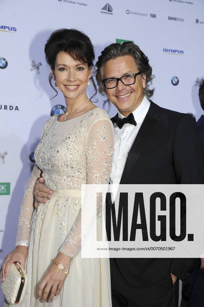 Percy Hoven mit Ehefrau Silvia Laubenbacher 14. Felix Burda Award ...