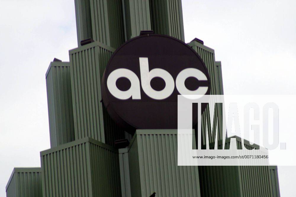 K31808MR SD 07 22 03.. ABC BUILDING AT 2300 RIVERSIDE DR. BURBANK,CA ...