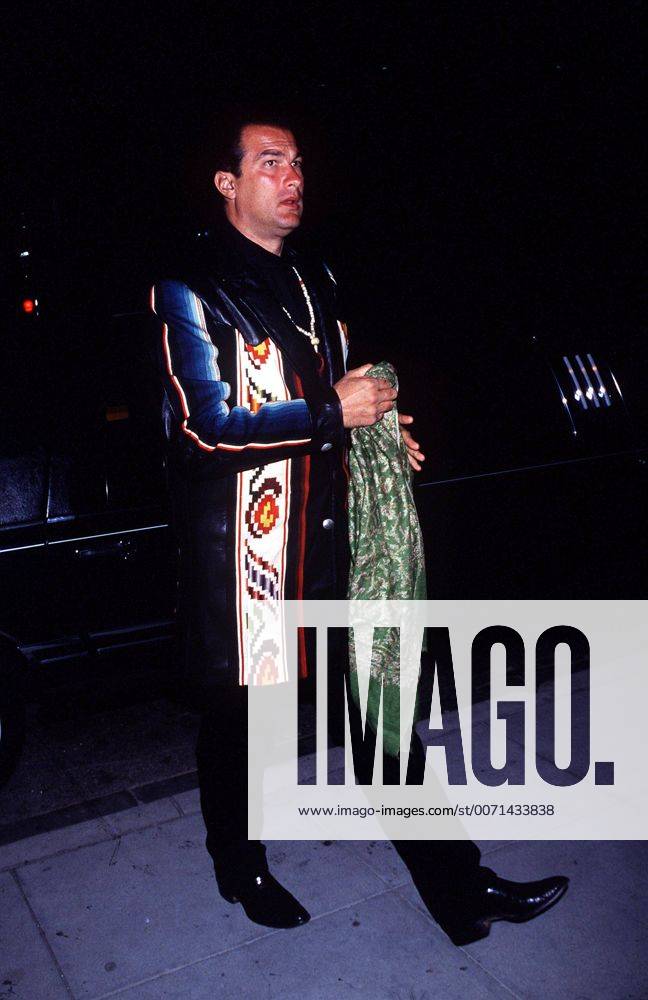 Jan. 1, 2011 - DRAI S CAFE CELEBRITY NIGHT.STEVEN SEAGAL. MILAN RYBA