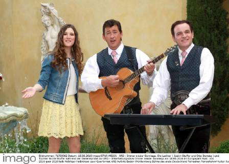 ARD - Immer wieder Sonntags. Die Ladiner anläßlich der Generalprobe zur ...