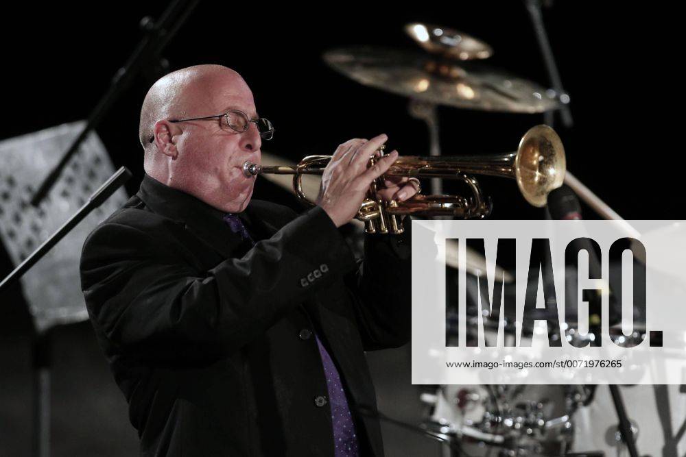 The trumpeter Greg Gisber leader of Greg Gisbert Quartet, performs in ...