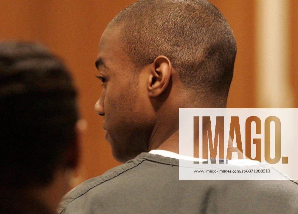 Feb 18, 2010 - Portsmouth, Virginia, USA - ROBERT LEE BARNES, killer of Meghan Landowski, stood