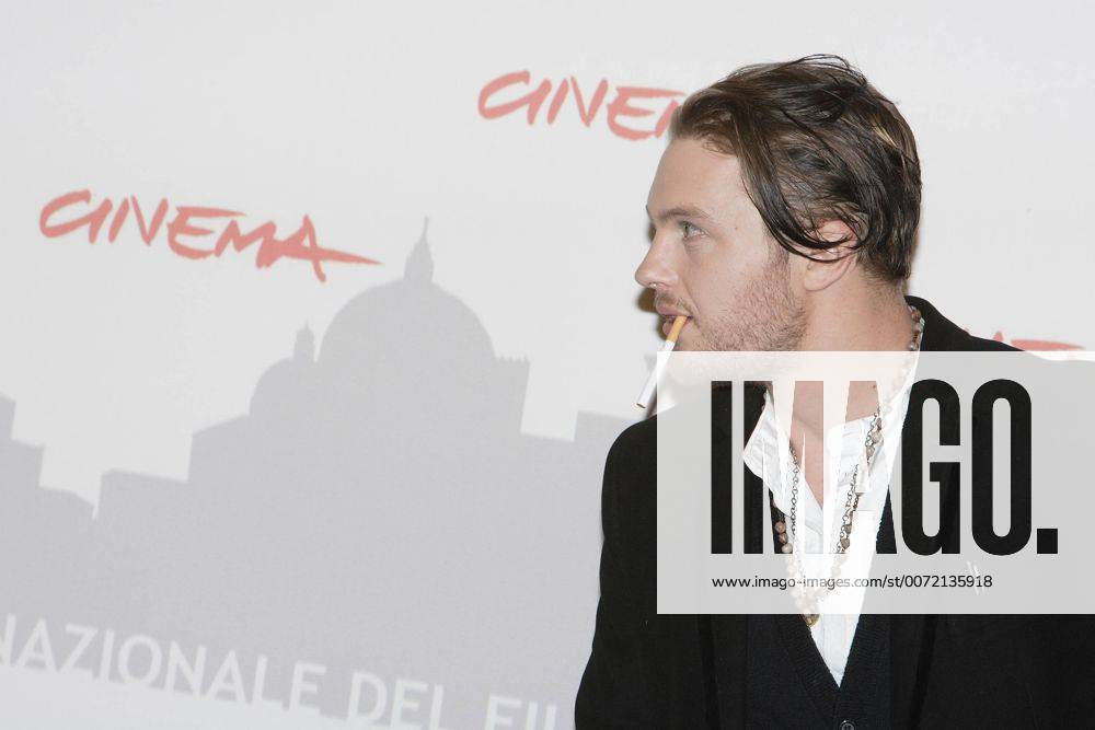 Nov 3, 2010 - Rome, Italy - Actor MICHAEL PITT during the Boardwalk ...